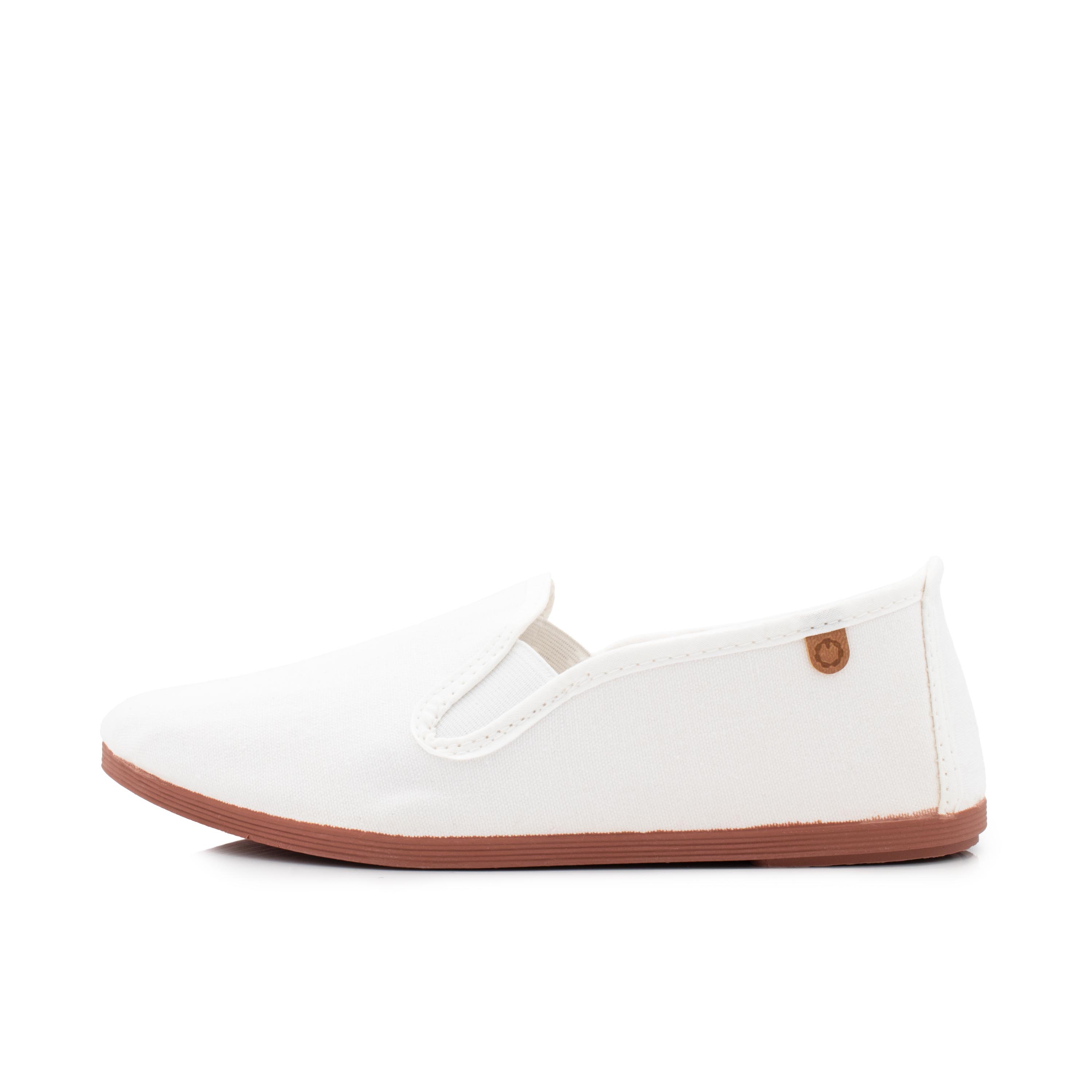Zapatilla de casa cerrada blanco de elástico 14379 La Cadena | Pepa y Cris